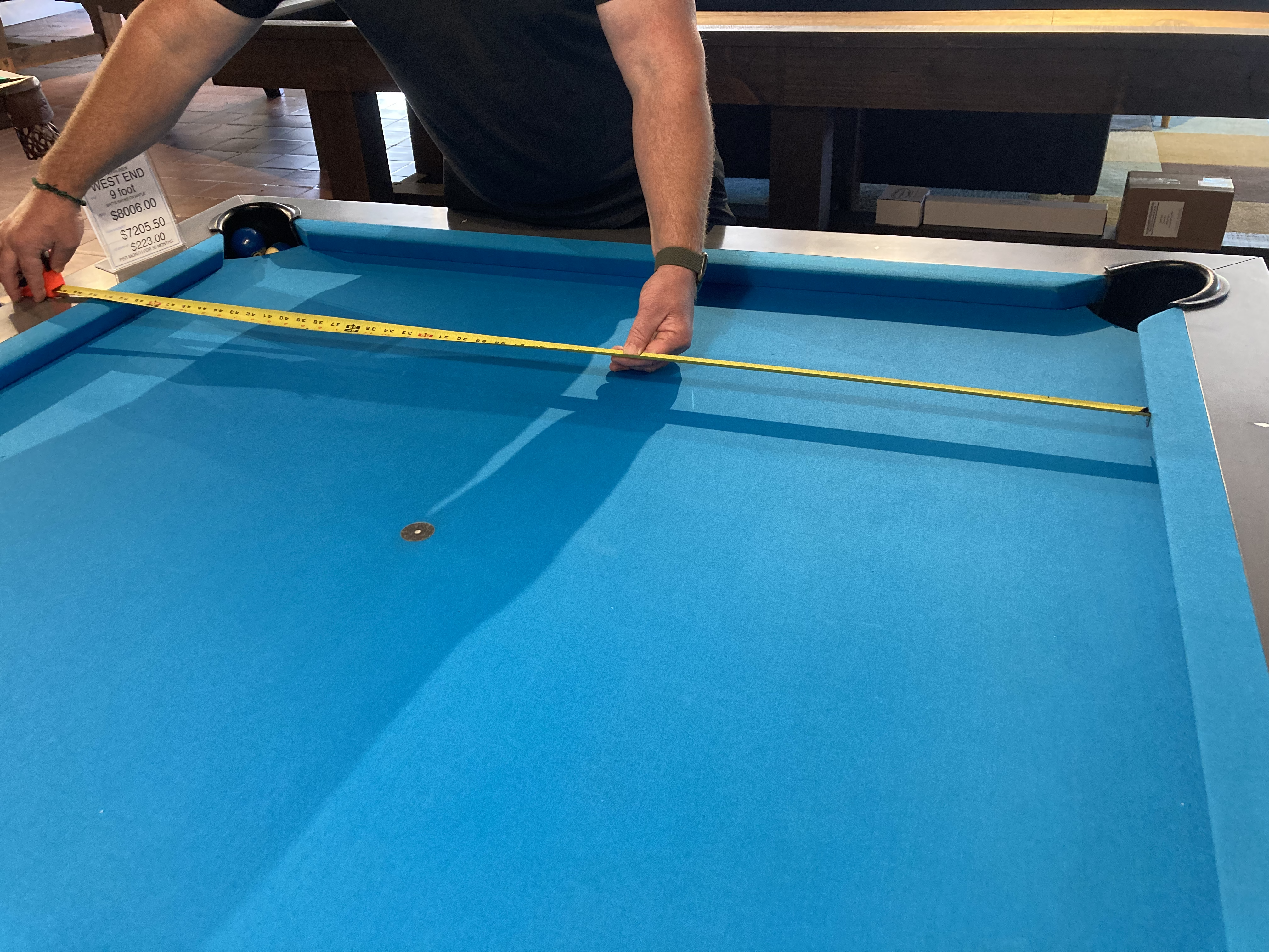 Measuring a pool table store