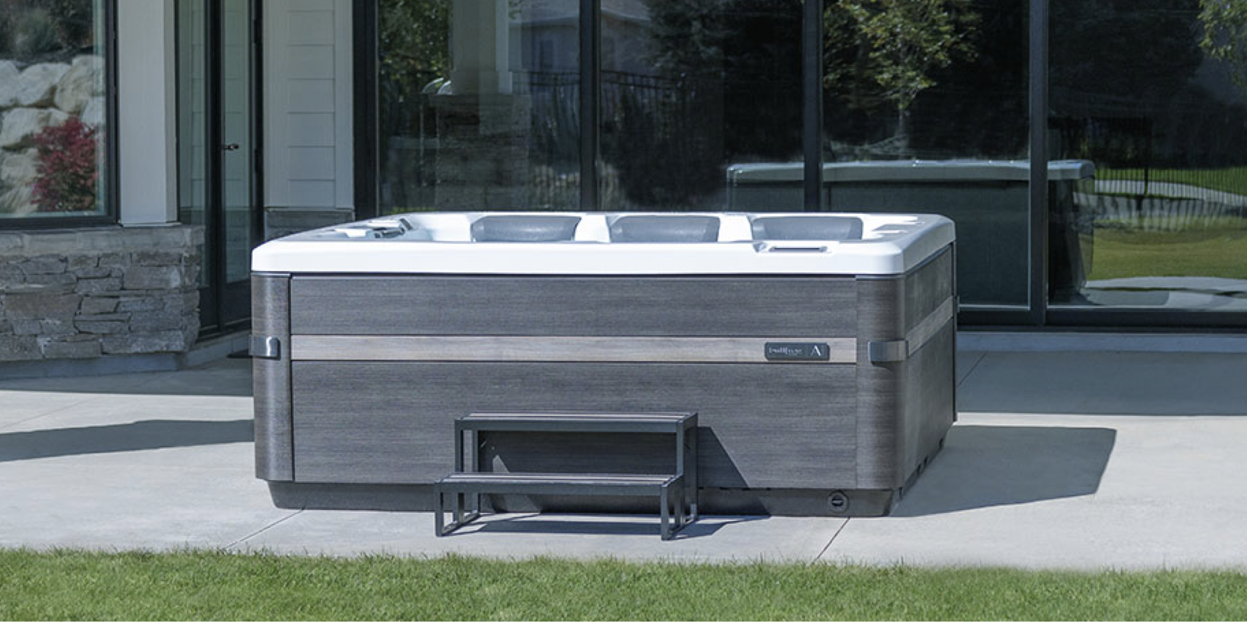 Bullfrog Spas Series Comparison